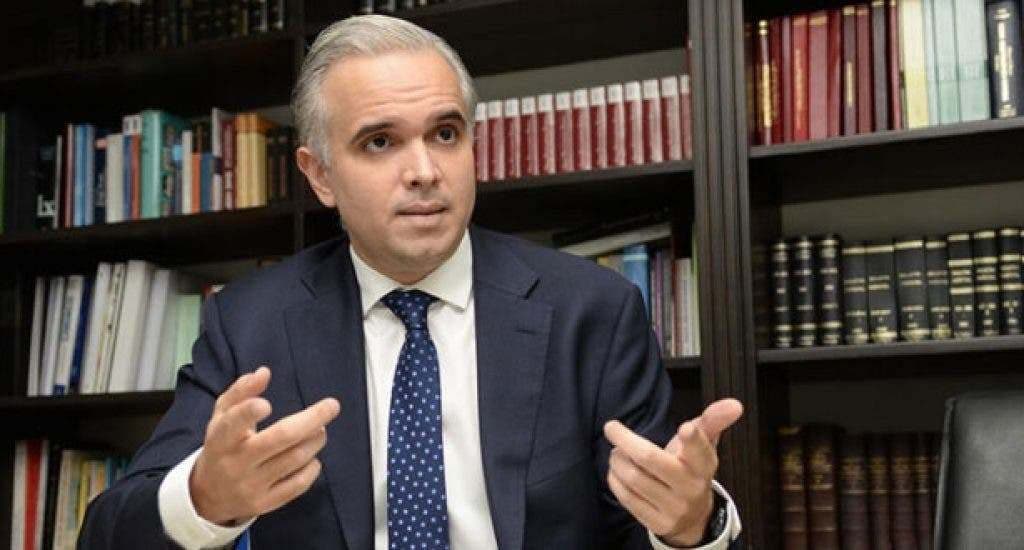 Luis De Camps dice Código de Trabajo y Ley de Seguridad Social serán ...