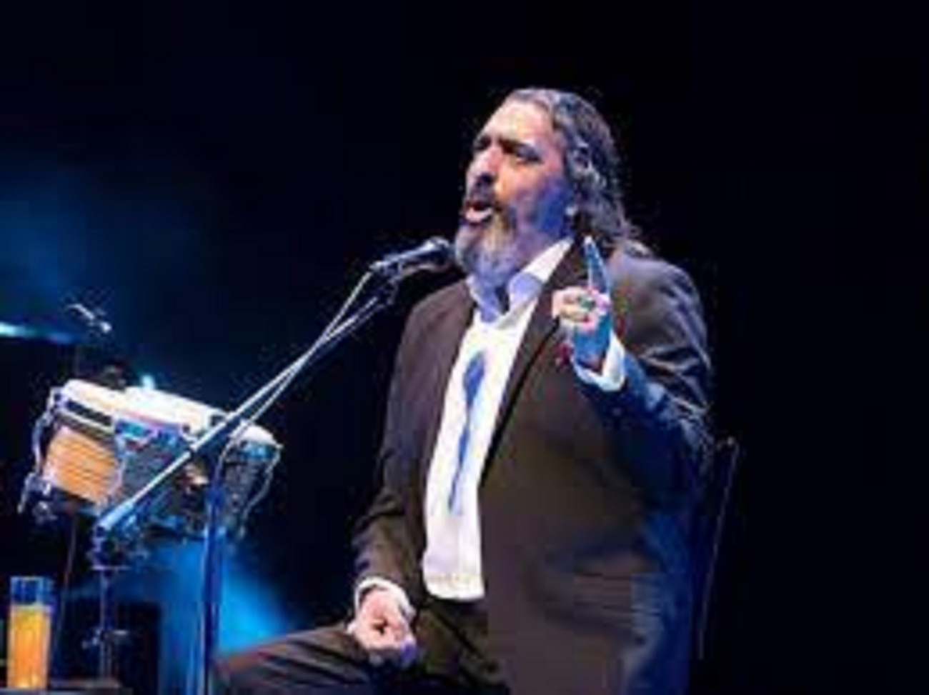 Artistas de fama integran el "club del mambo violento" por maltrato a ...