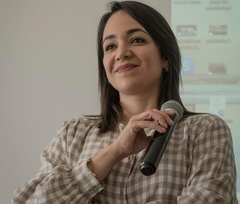 VIDEO // Senadora Faride Raful lee como “trabalenguas” informe proyecto ...