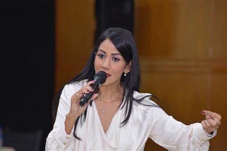 Yamel García exige a Luis Abinader explicar en que ha gastado dinero ...