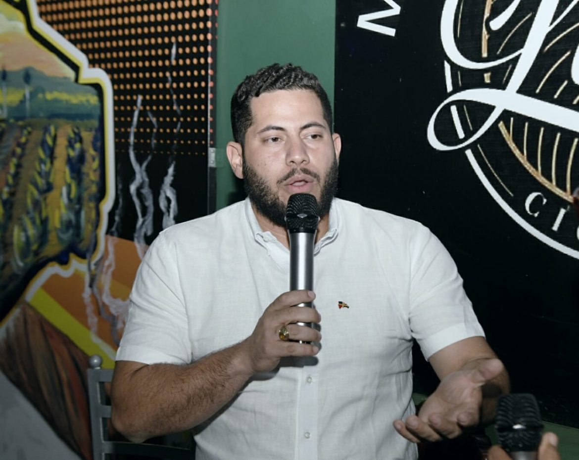 Moisés Cáceres sugiere que en las escuelas se ofrezca educación ...