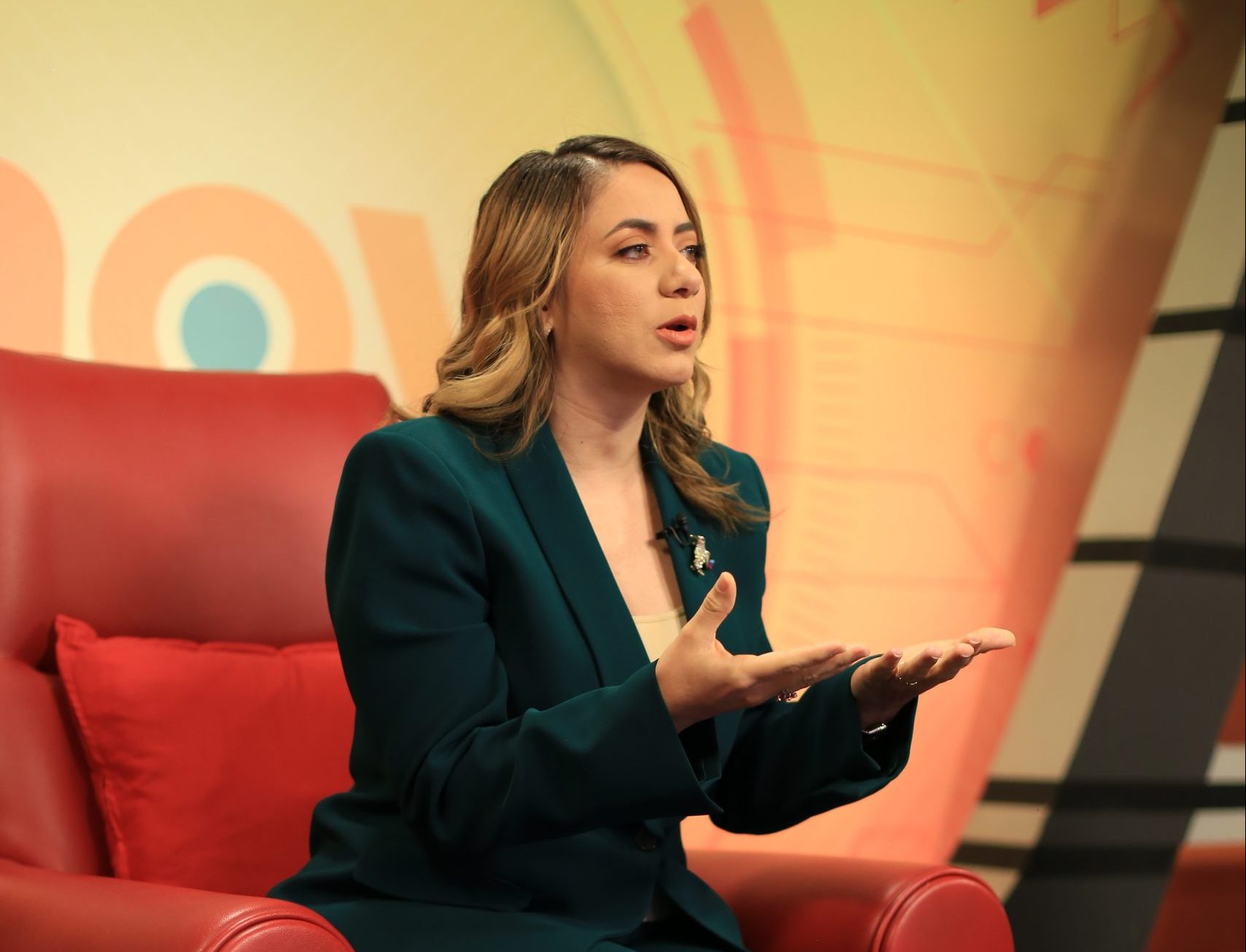 Gloria Reyes: La feminización de la pobreza inicia con uniones ...