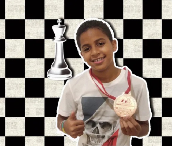 Ángel Lara gana medalla empatando tercer lugar en Mundial Escolar de ...