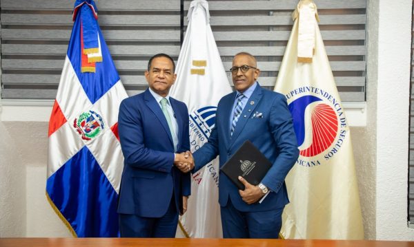 Contraloría y Superintendencia de Seguros acuerdan fortalecer control ...