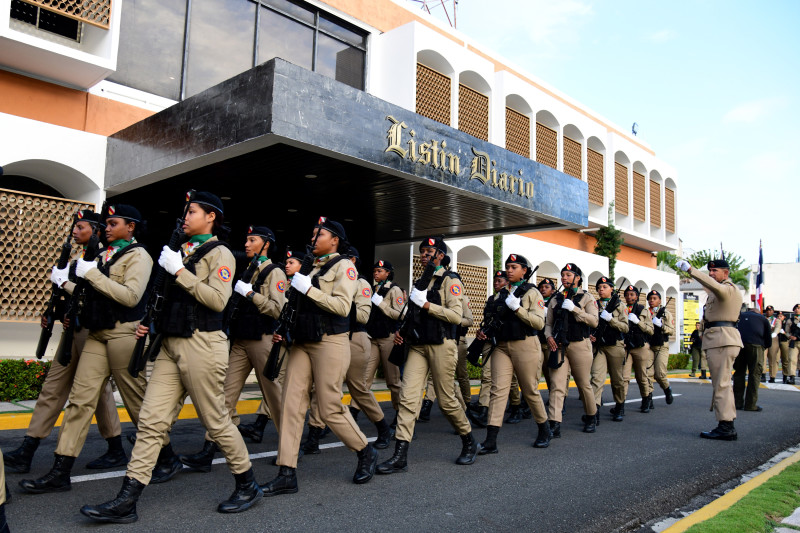 Rompiendo esquemas, 14,888 féminas forman parte de las Fuerzas Armadas ...