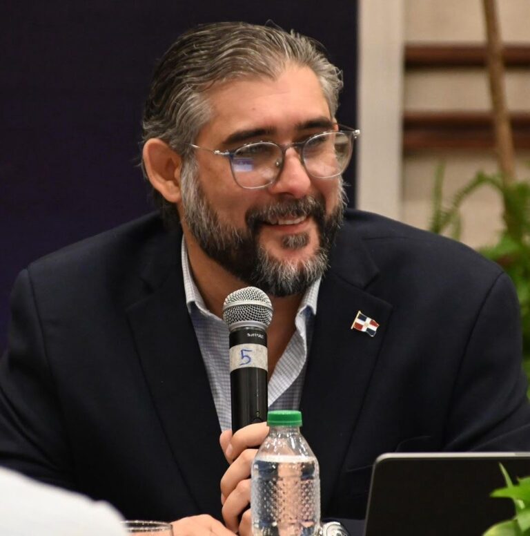 Eligen a Federico Franco como presidente del Comité del Partido ...