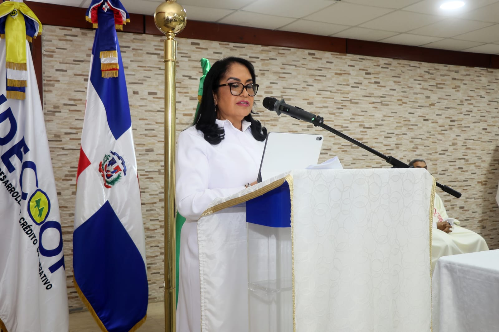 Idecoop celebra eucaristía por el primer aniversario de la gestión de ...