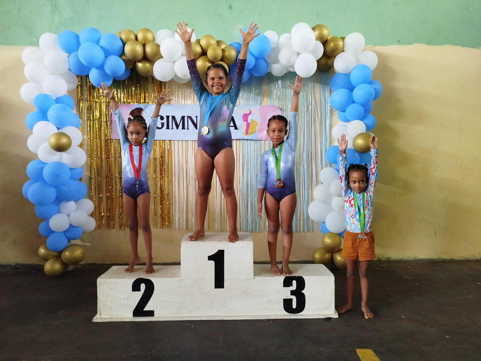 Zoé Ramírez, Patria Peña, Alice Tejeda, Genesis Feliz , Darlin Dios ...