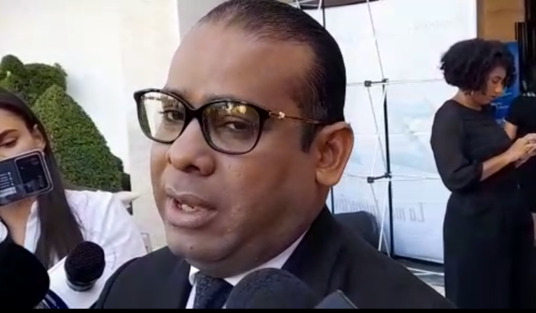 Diputado Aníbal Díaz asegura violencia de motoristas es por no aplicar ...